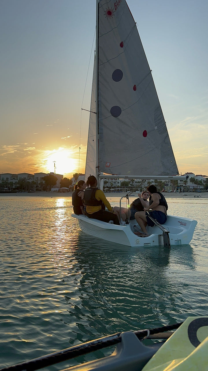 Adults Dinghy Sailing